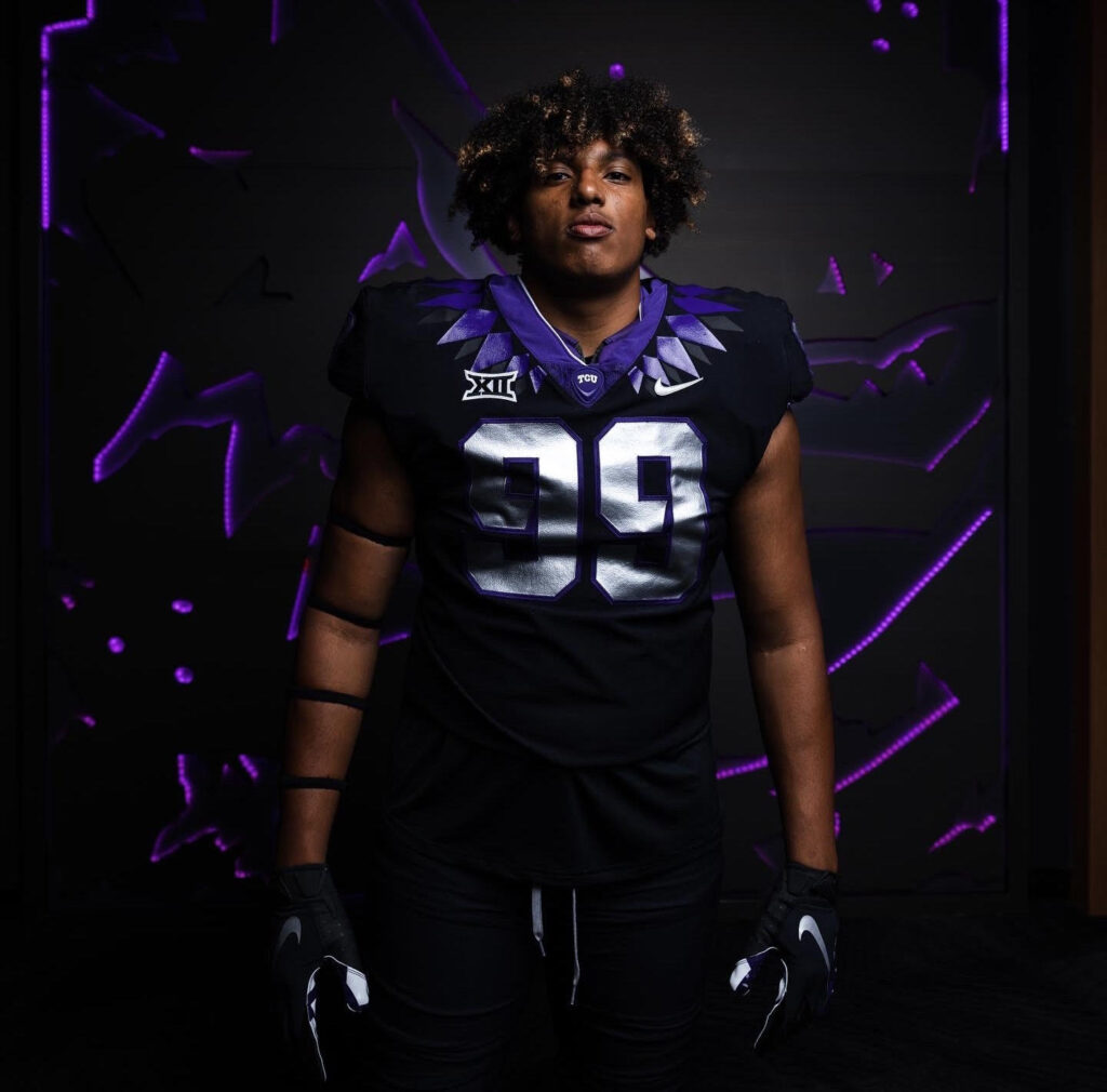 Influence of mom, ex-teammate helps Tascosa’s Avion Carter choose TCU ...