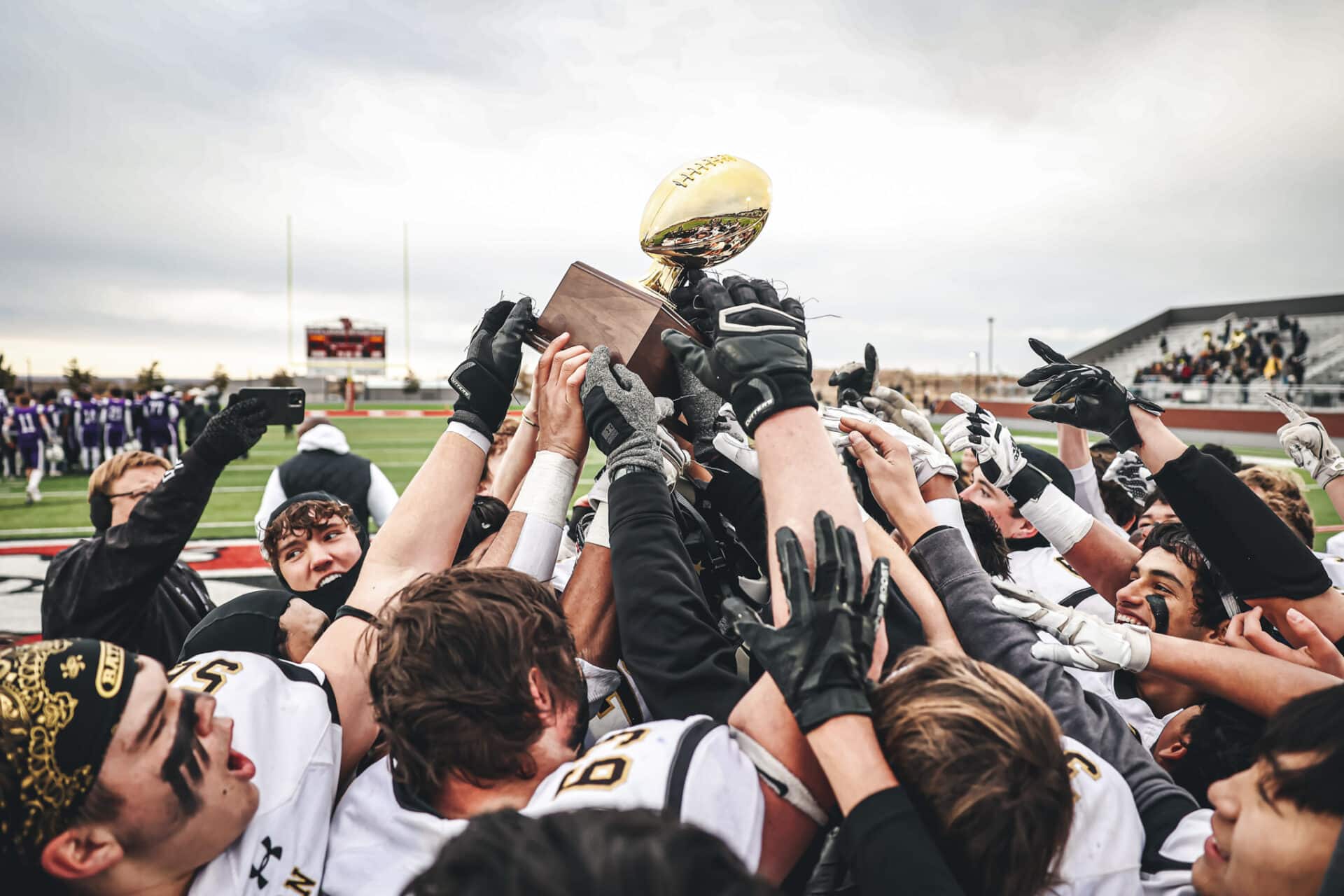 UIL statewide High School football regional championship playoff ...