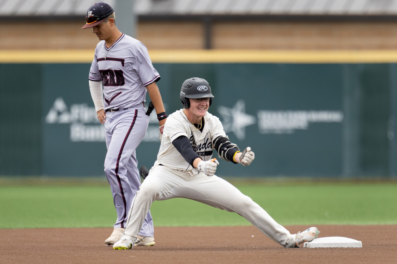 Seniors set tone for historic Randall baseball season | Press Pass Sports