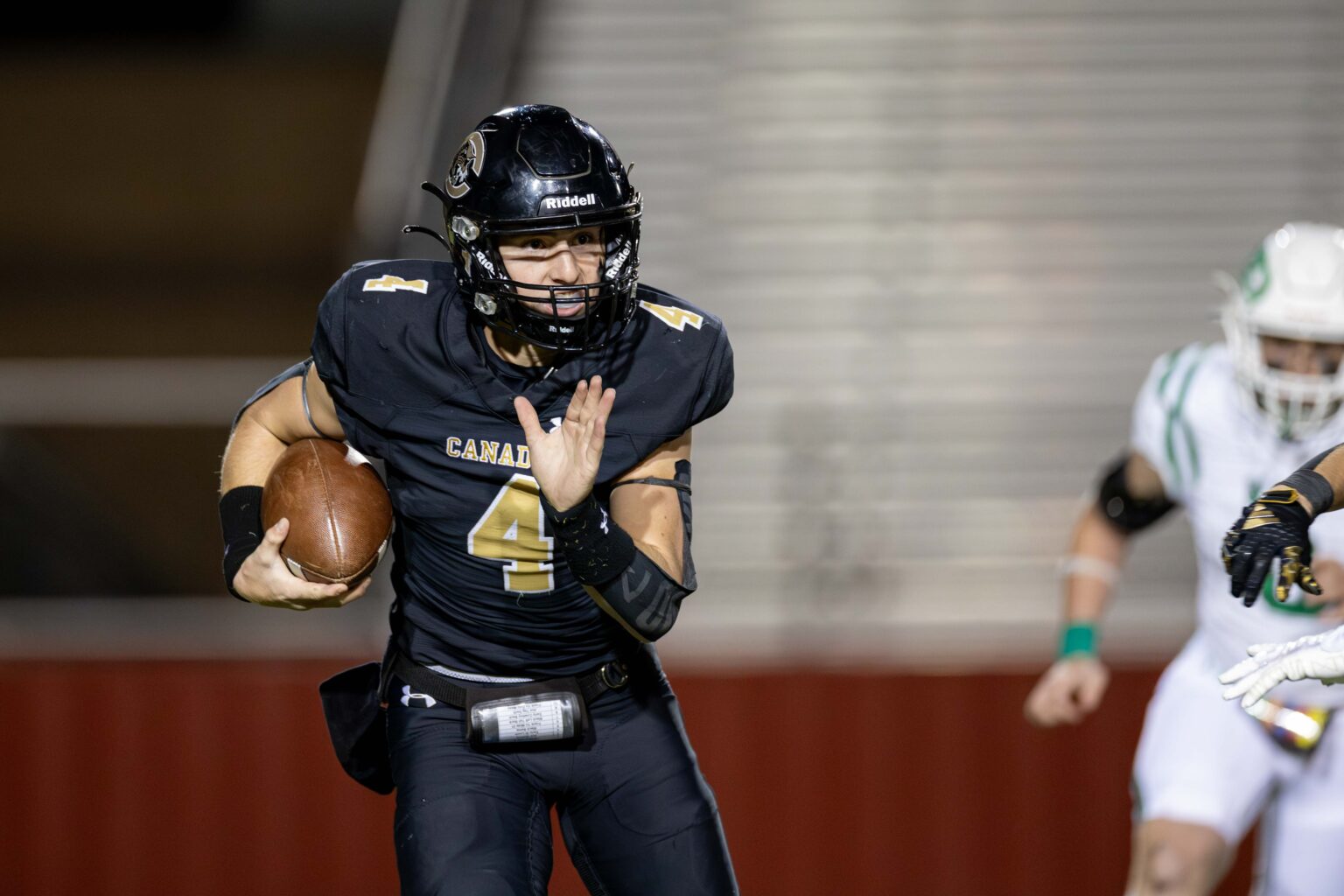 Canadian tears down Wall to advance back to UIL Class 3A Division II ...