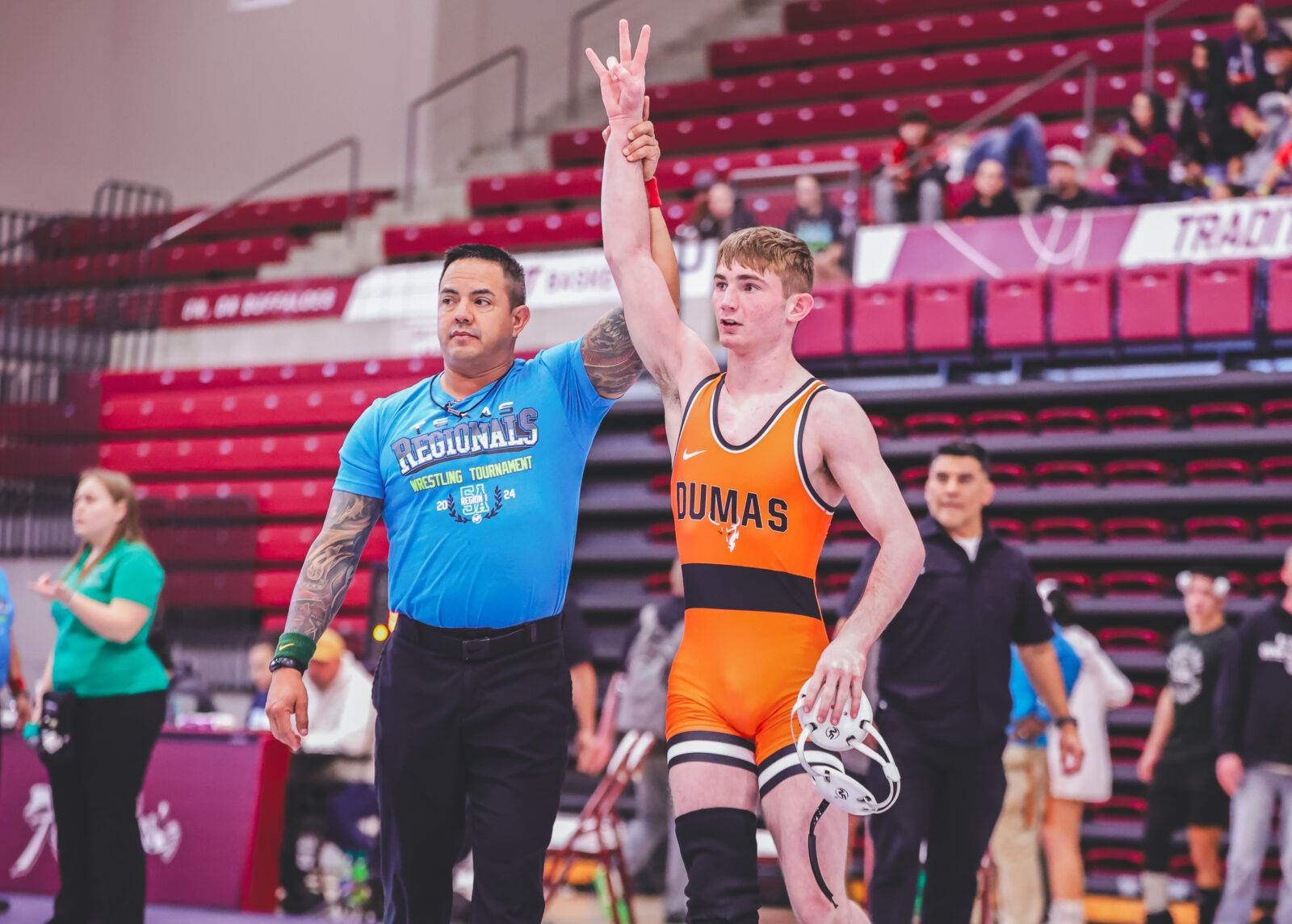 Dumas boys edge Randall for Region I-5A team wrestling title, Dumas ...